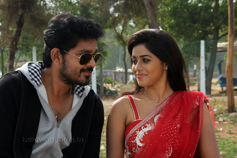 Telugulo Naku Nachani Padam Prema Movie Photos Gallery