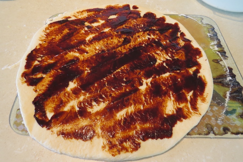 Creating my way to Success: Cheesymite Scrolls - an Aussie Snack!