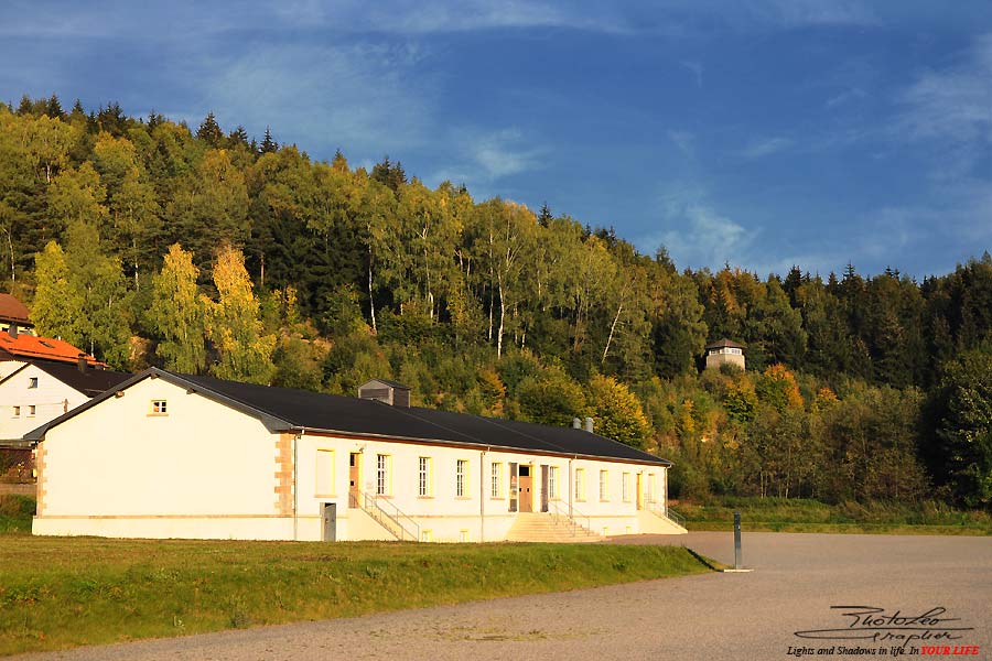 PhotoLeoGrapher - Lights and Shadows in life. In Your Life... that last ...