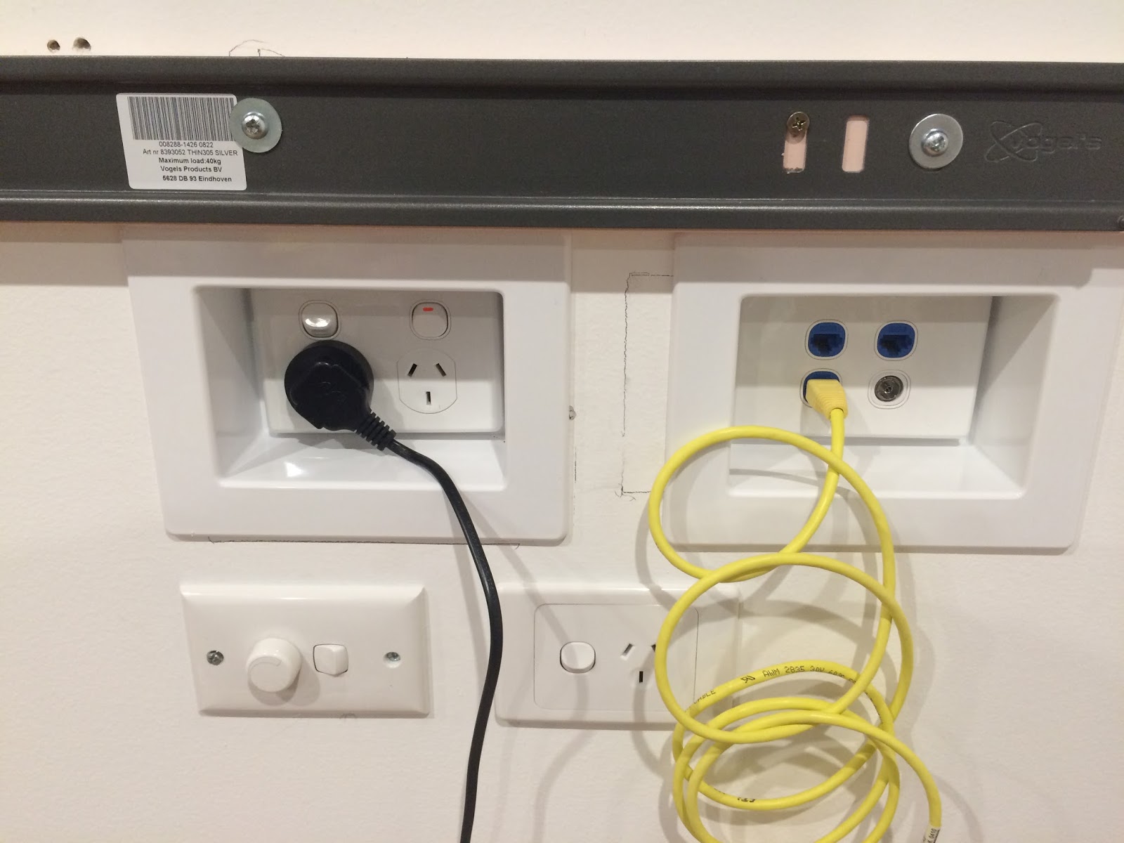 Farewell Fibro Majestic: Recessed GPO and Data