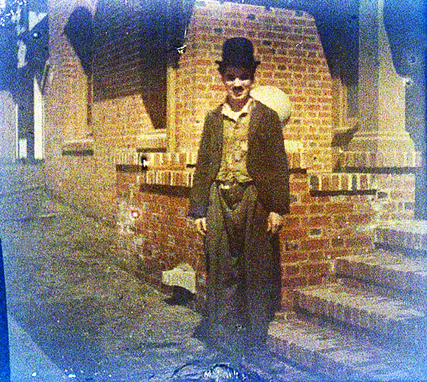 La selección inútil: Charles Chaplin a color / 1917-1918