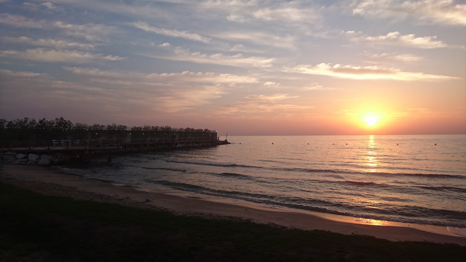 A Taste Of Saudi Arabia: Al Baher Beach Villas - Al Khobar