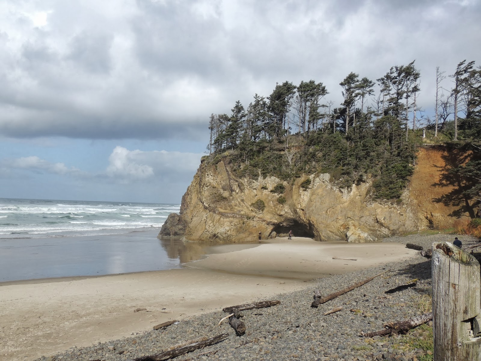 THE ROAD TAKEN : Hug Point State Rec Site and Cannon Beach, Oregon