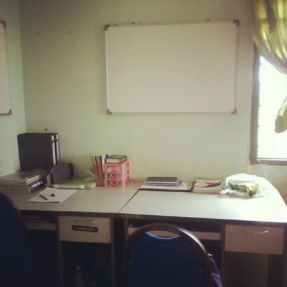 B.IV: AUSMAT in INTEC