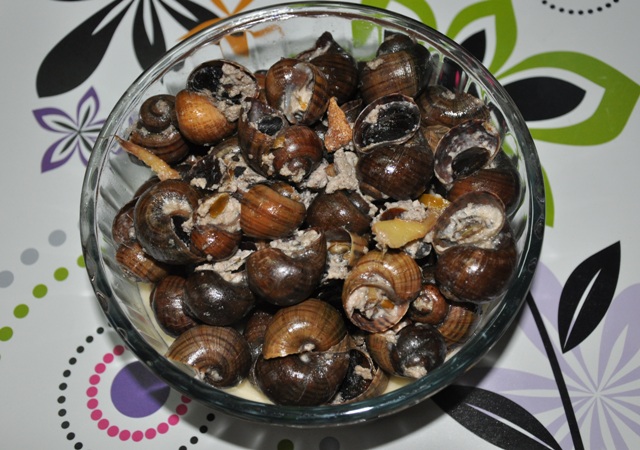 Dish is Eat: Farm Snails/golden kuhol