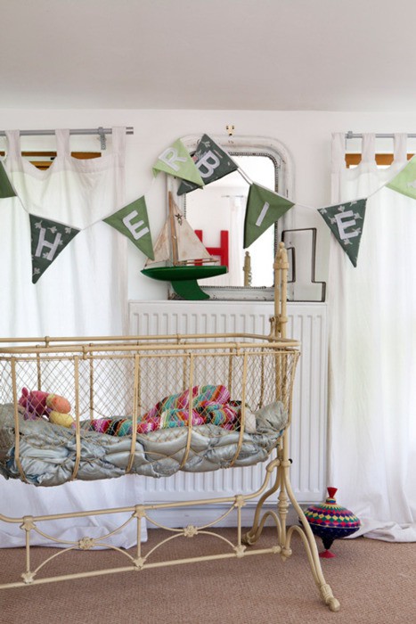 la belleza de las cosas: BANDEROLAS DE FIESTA