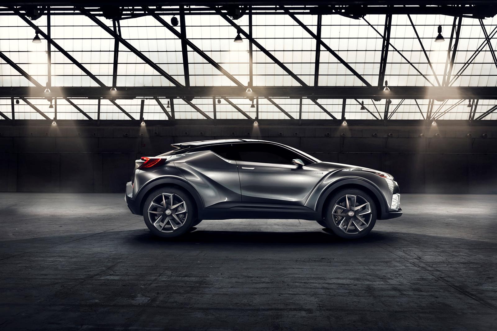 Official: 2016 Toyota C-HR concept, the counterweight of Nissan Juke ...