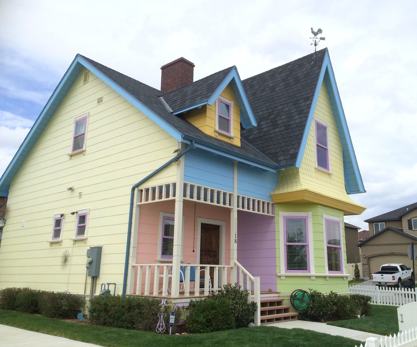 Dan the Pixar Fan: Events: Our Visit to the Real Up House (2015 Road ...