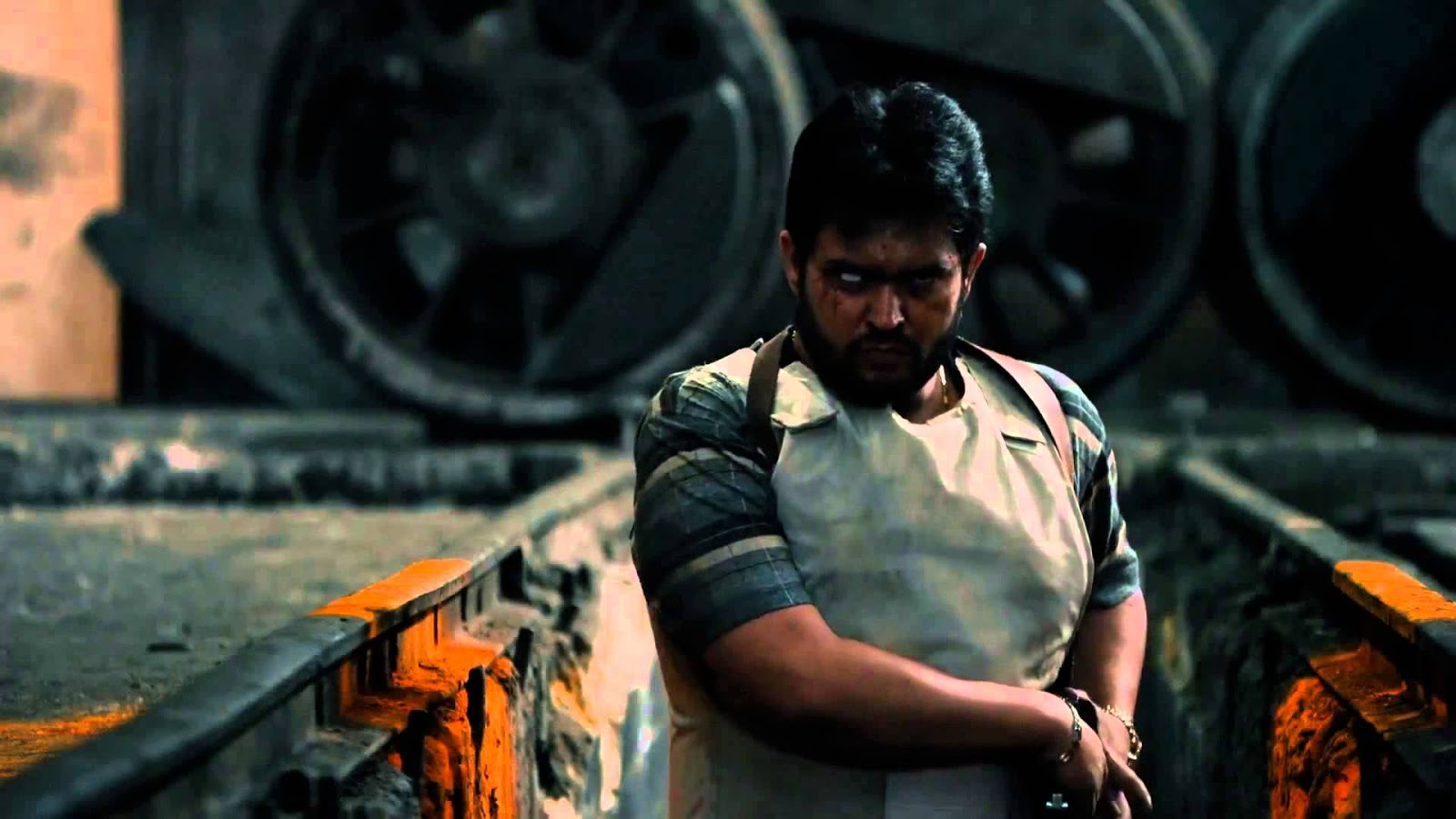 MOVIE REVIEW: BLUNT FORCE TRAUMA (2015) ~ GOLLUMPUS