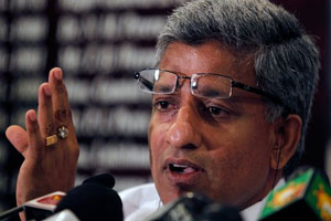 Hulft's Dorp: Nishantha Ranatunga bailed out in threat case