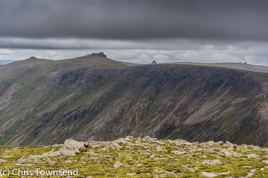 Chris Townsend Outdoors: And now in colour: on Ben Avon & Beinn a'Bhuird