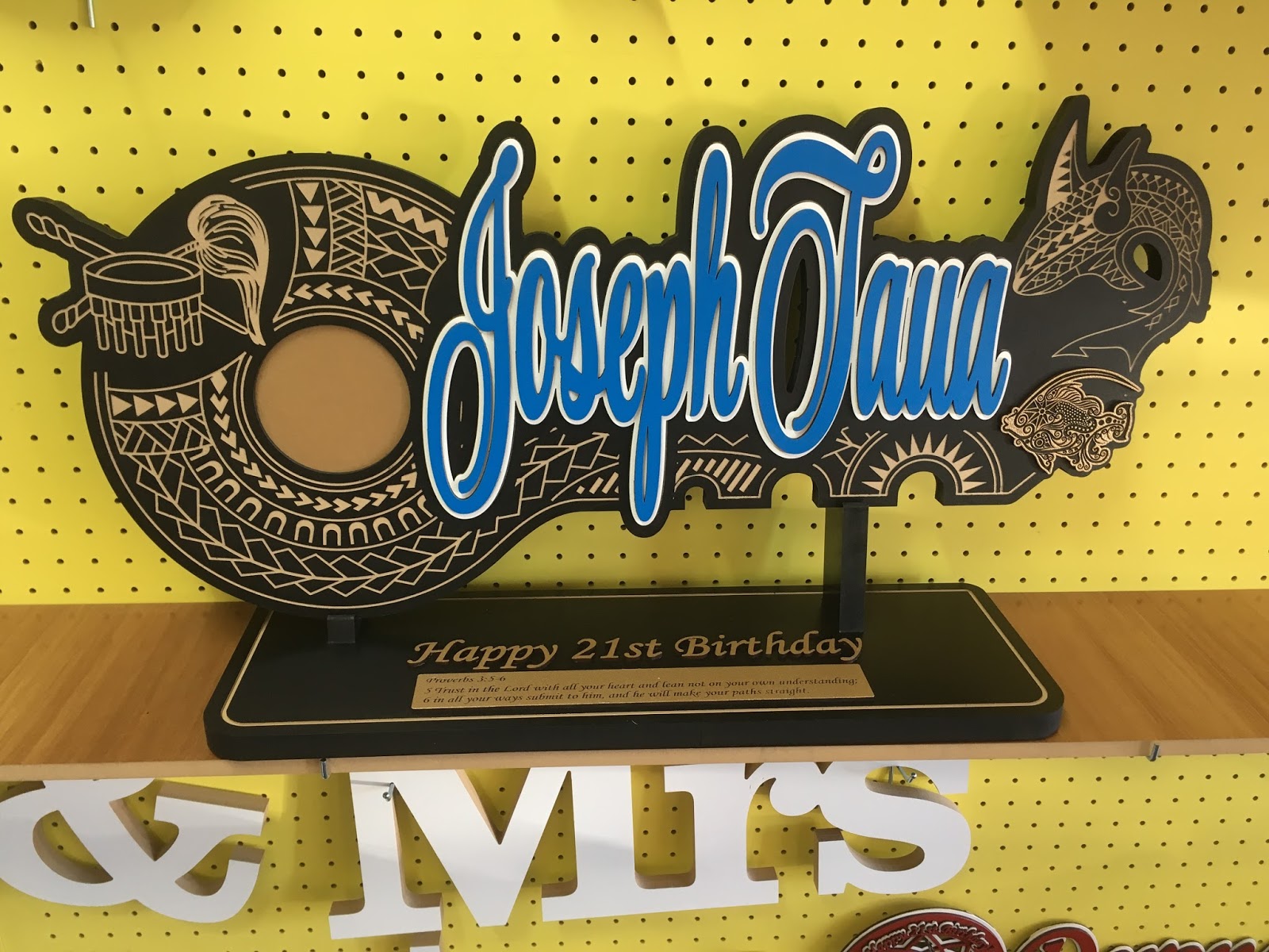 21st key no.7235 Samoan & ocean & fish