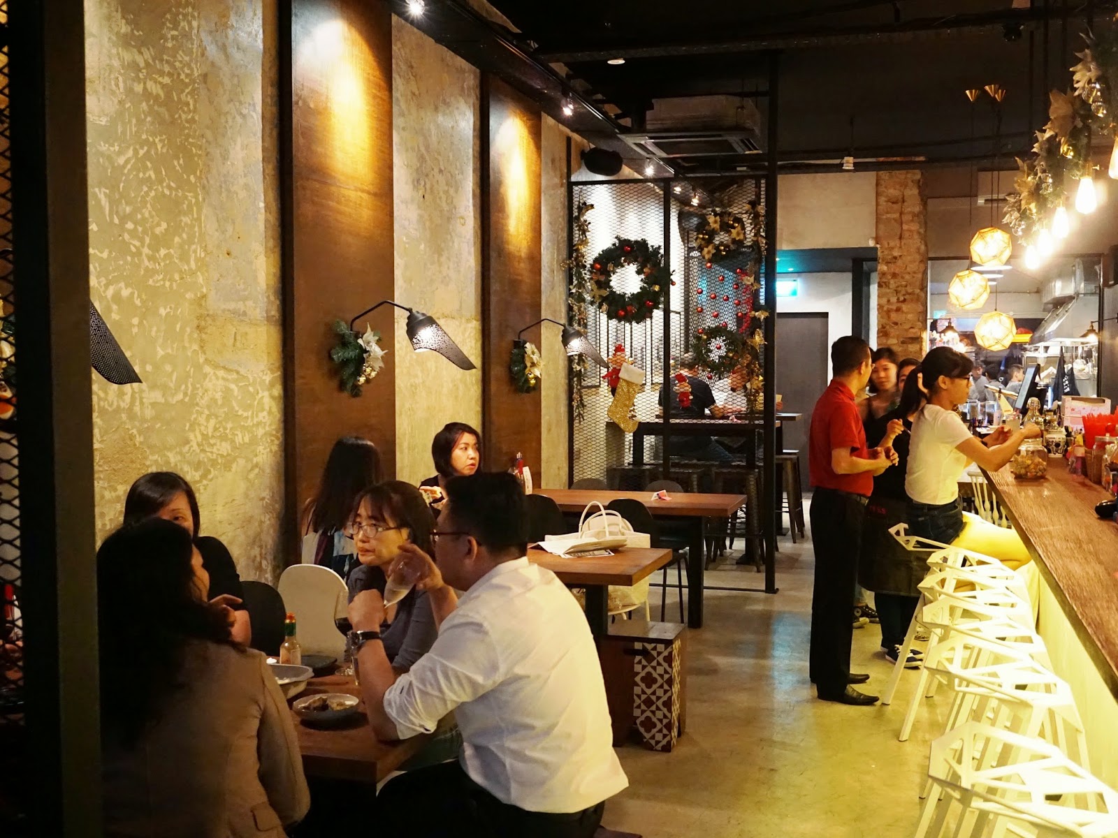PinkyPiggu: Tess Bar & Kitchen @ Seah Street ~ Great Chill-Out Place ...