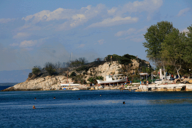 Photographis: Limenas Thassos - Old Harbour