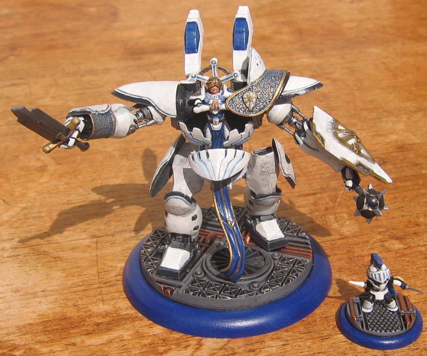 Colgar6 and the Infinite Legion of Toy Soldiers: Relic Knights ...