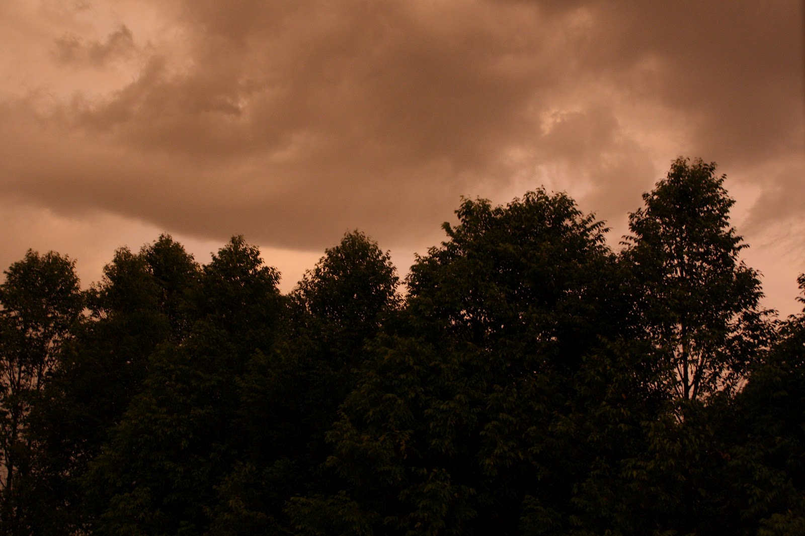 Images of Ipoh: Brown Sky