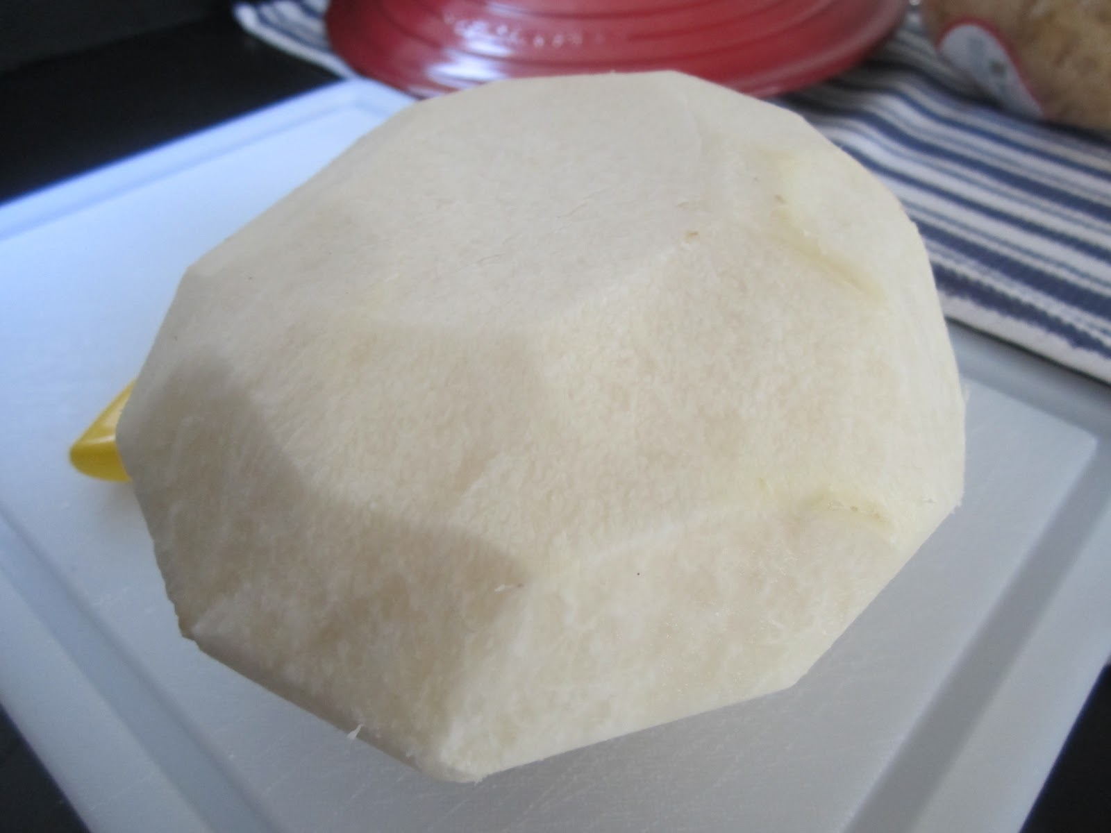 The Full Plate Blog: what is jicama?