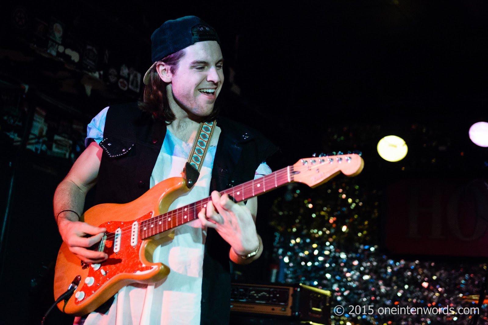 one in ten words: Billy Moon at The Horseshoe Tavern - Concert Pictures