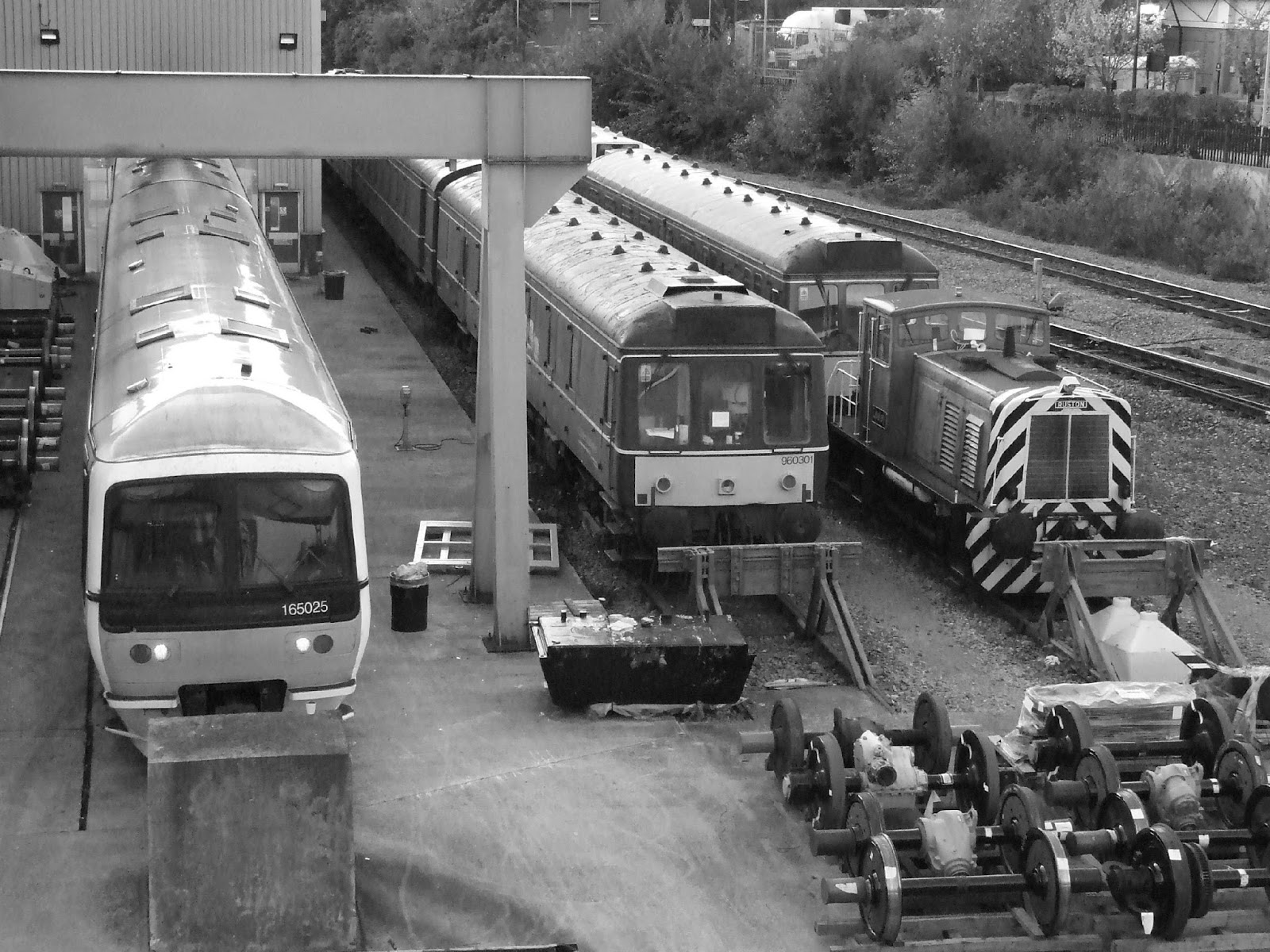 'Along These Tracks' Train Photos Site : Photo Chiltern Railways Trains ...