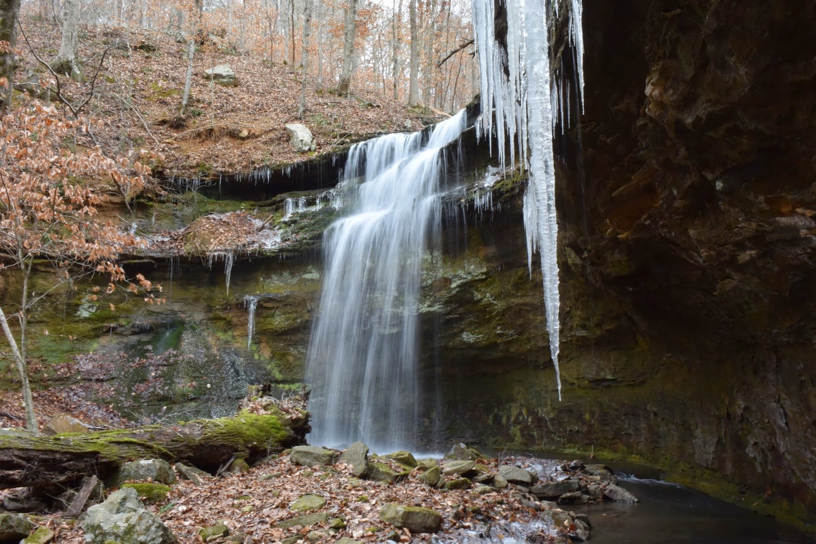 Rick's Hiking Blog: Short Grotto Falls, Engagement Hollow Polyfoss ...