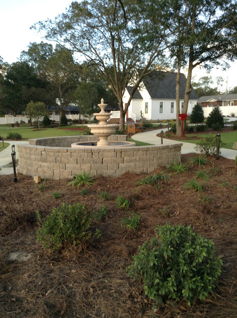 The Chapel Of Santa Claus, Georgia: Photos Of The Chapel & Garden
