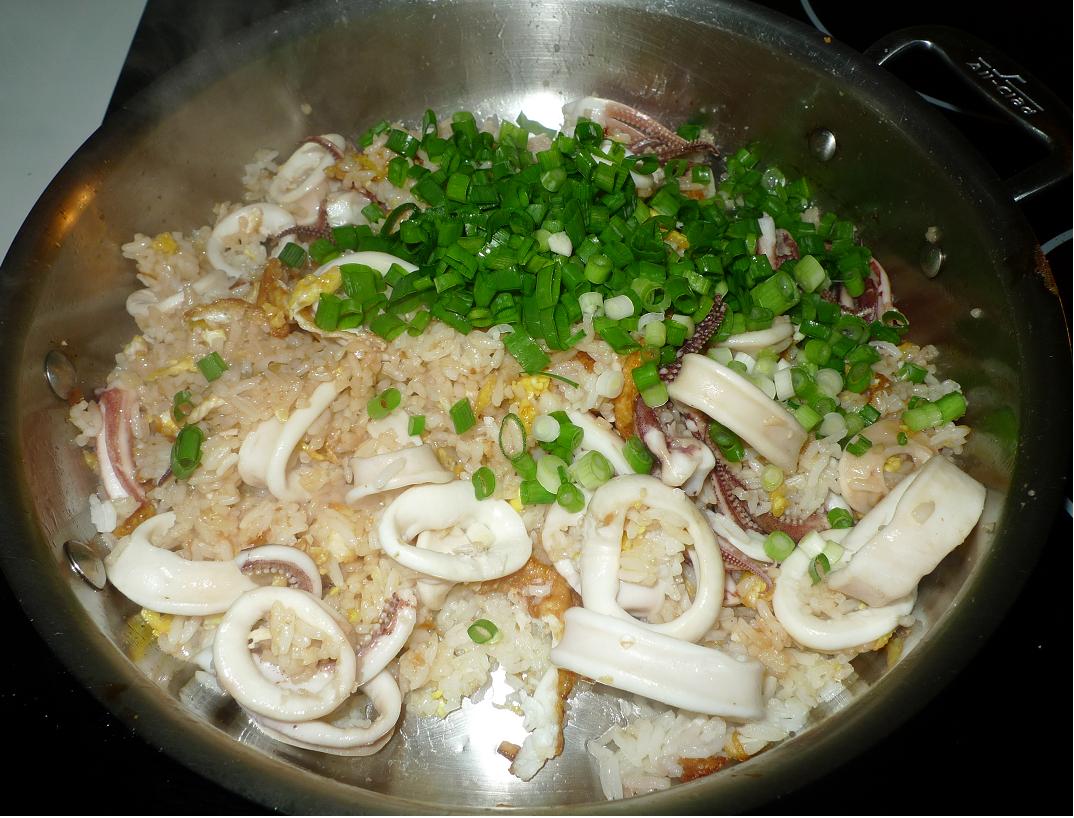 Amporn's Thai Kitchen: Calamari fried rice