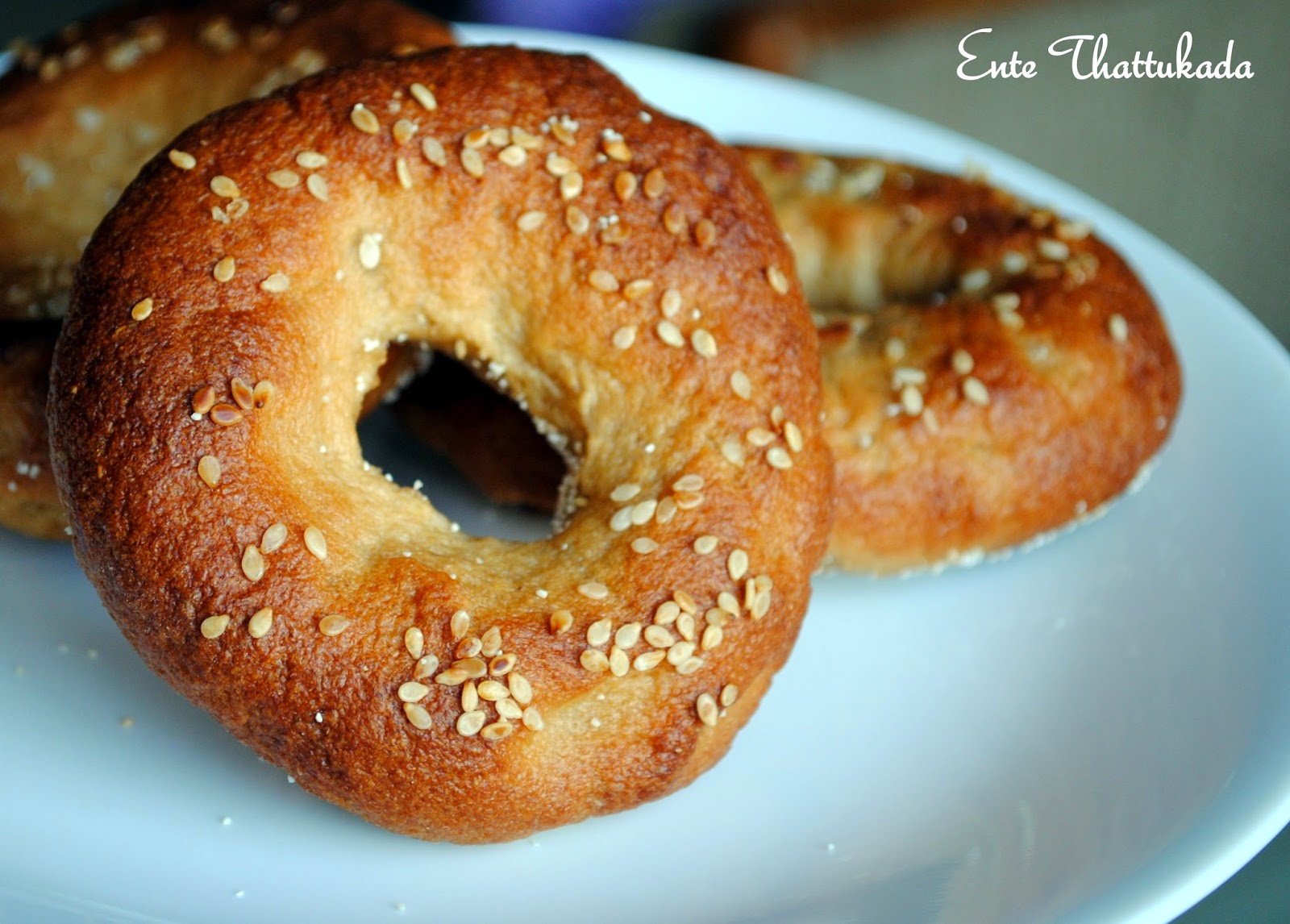 Ente Thattukada: Foochow Bagels | Kompia | Whole Wheat Bagels