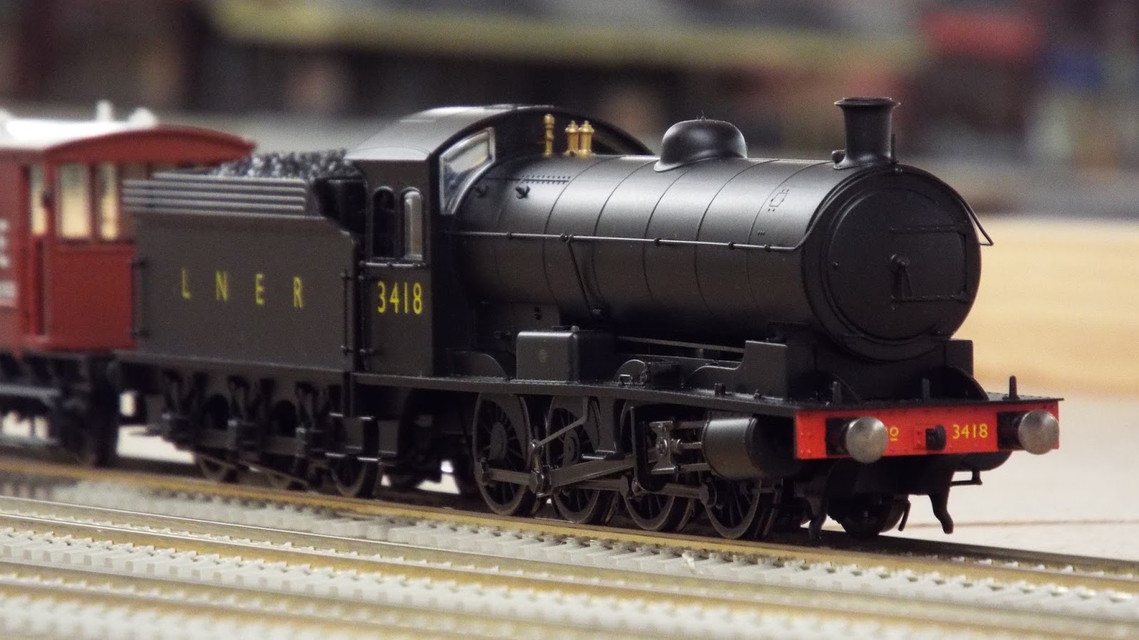 THE BRITISH RAILWAY STORIES LTD: "Hornby Raven Q6 review: a northern ...