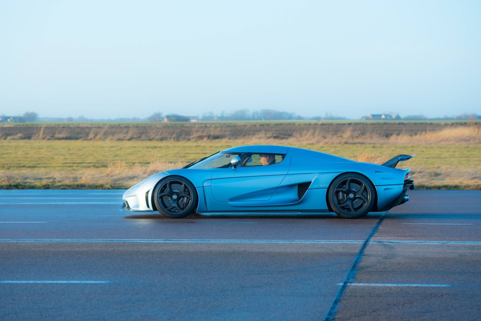 SouLSteer.com: Exclusive pictures of Koenigsegg Regera, a limited ...