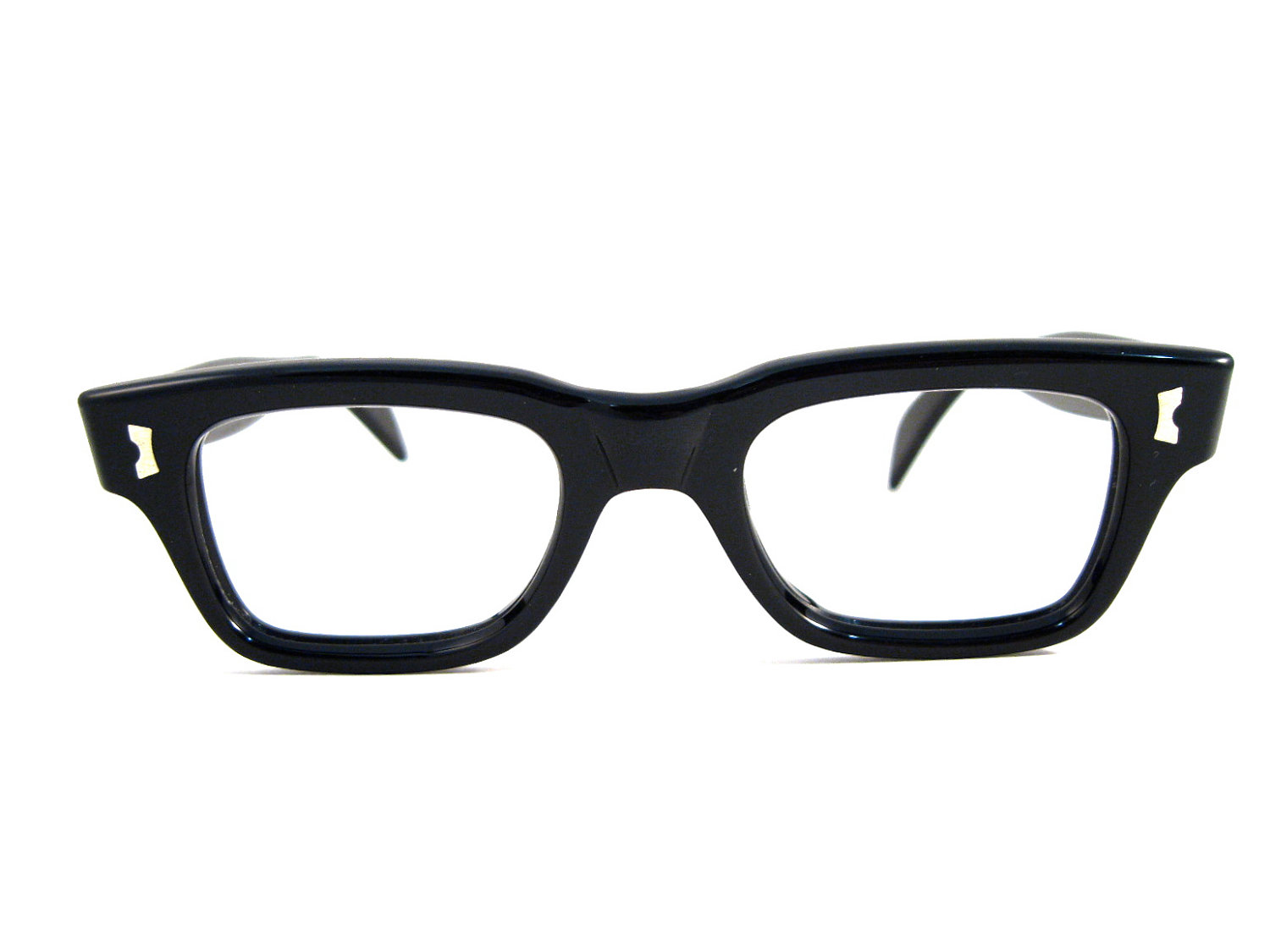 Bucky's Ride: Vision: Eye Glasses or Contact Lenses for Riding?