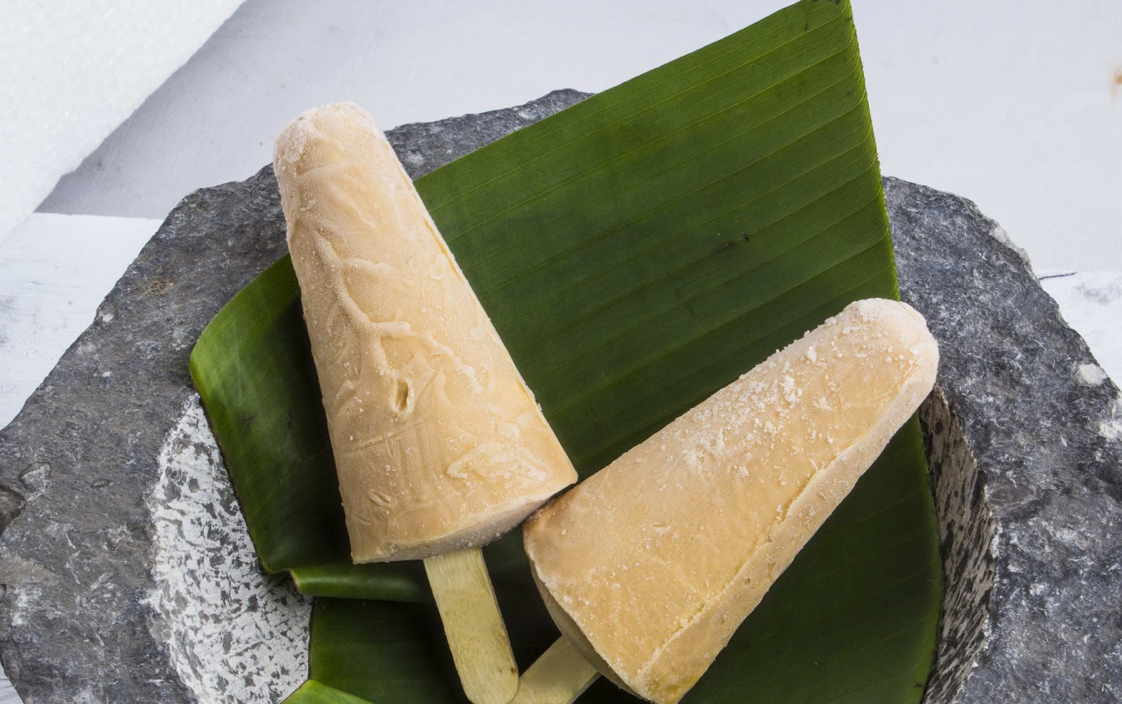 ZOOMININDIA: Kulfi - Indian frozen dessert
