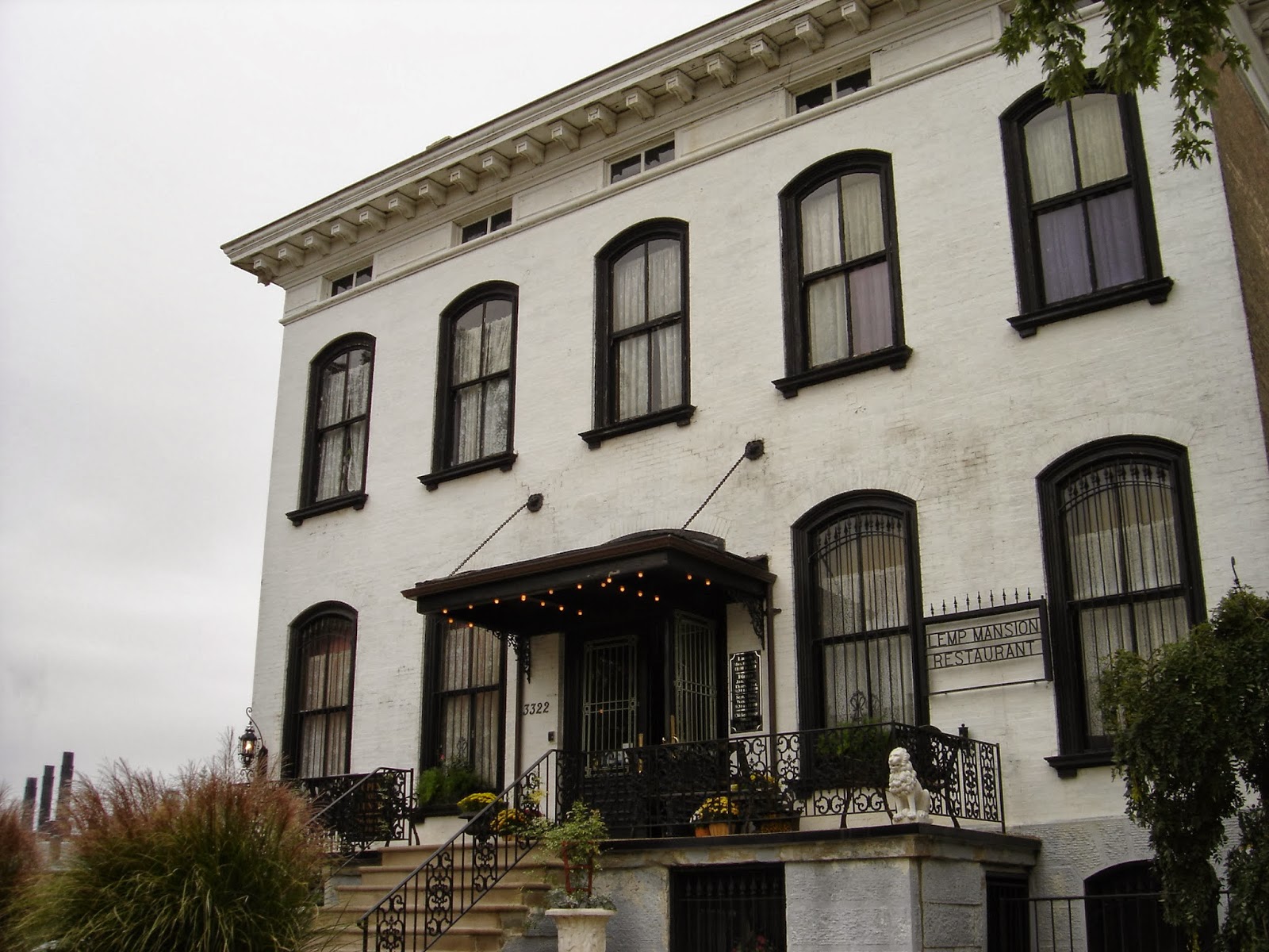 Ghosts, Witches and Haunted Tales: A Writer's Inspiration: Lemp Mansion ...