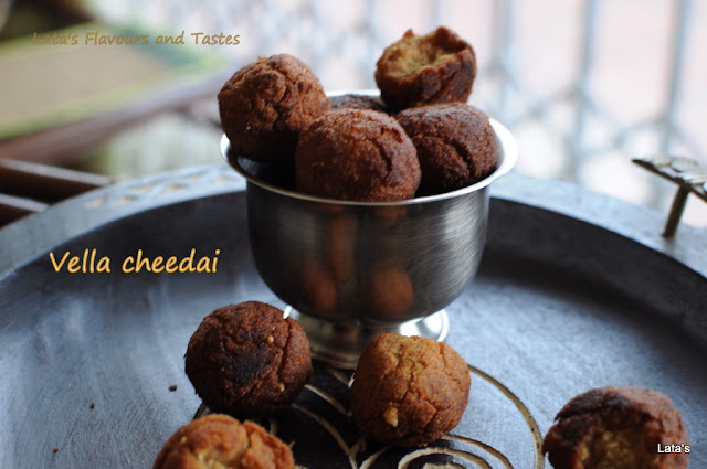 Flavours and Tastes: Vella cheedai for Krishna Janmaashtami Version 2
