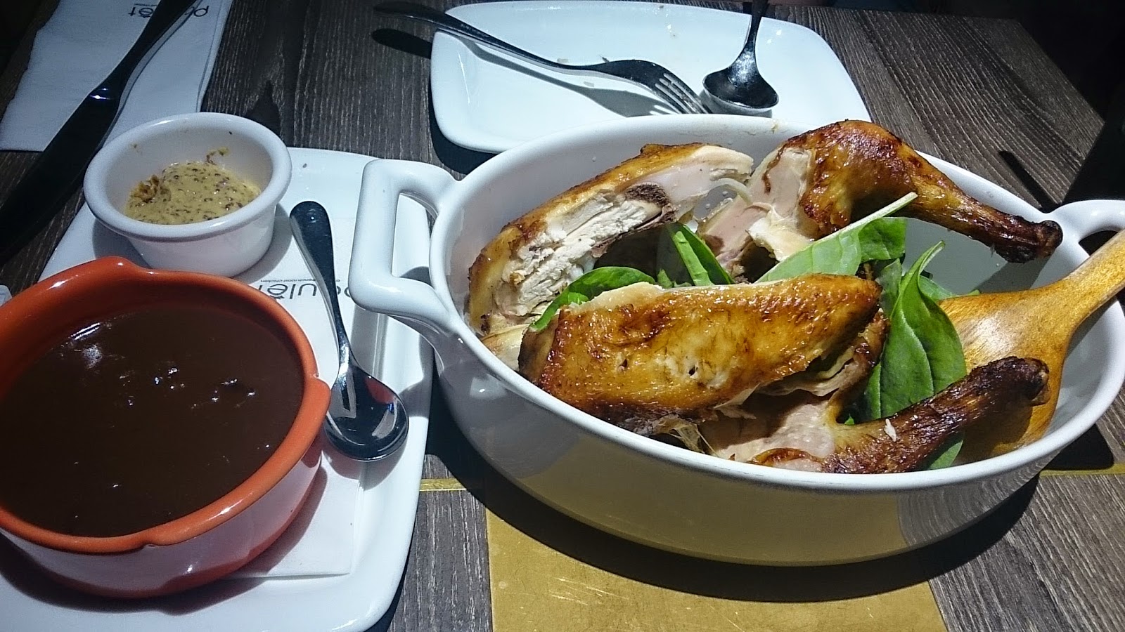 Welcome to Good Gastronomy: Our Review of Poulet Raffles City
