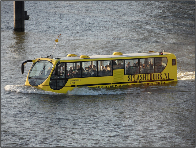 Pix Grove: Splash Tours of Rotterdam