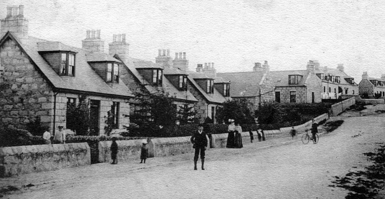 Tour Scotland: Old Photograph Kendall Road Kemnay Scotland
