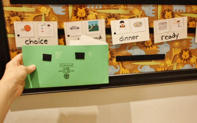 Uncommon Sense: DIY: Creating a Visual Schedule (incorporating AAC symbols)