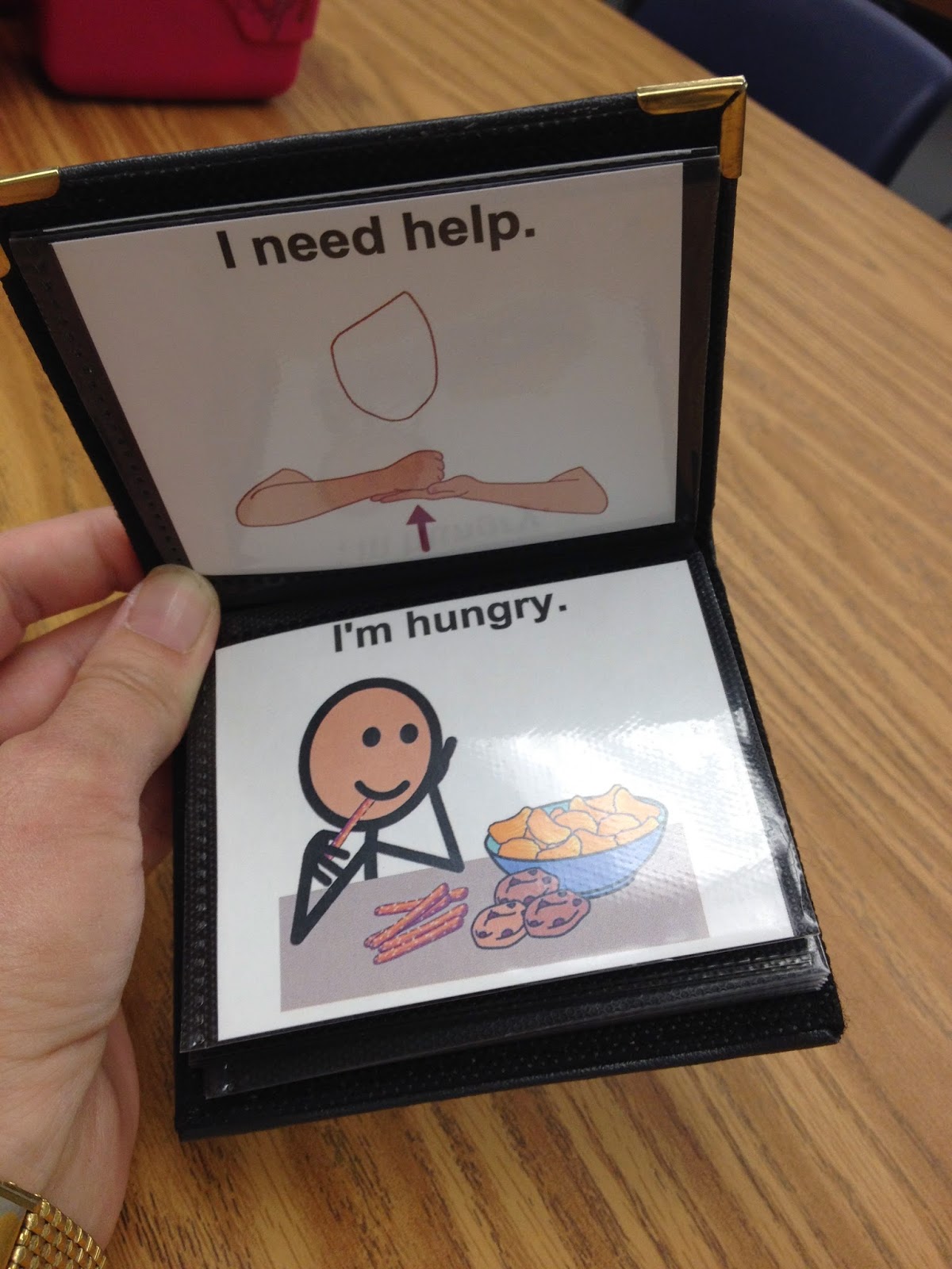 The Bender Bunch: PECS Wallets & Monday Made It