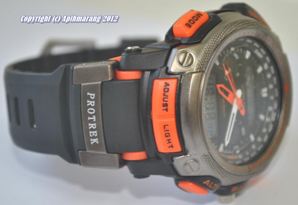 Apihmarang Shop Online (ASO): CASIO G-SHOCK PROTREK ORANGE BLACK