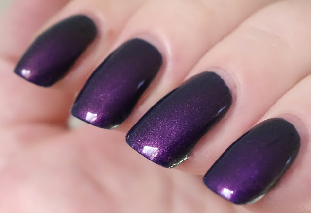 Lacquer Slacker Liz: Emily de Molly Midnight Serenade