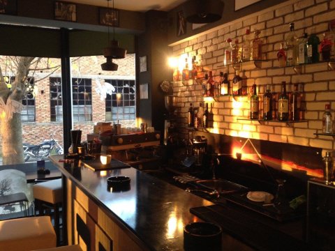 THE WALL CAFE ΚΑΦΕΤΕΡΙΕΣ ΑΓΡΙΝΙΟ | ΔΙΑΣΚΕΔΑΣΗ ΑΓΡΙΝΙΟ | ΚΑΦΕ ΑΓΡΙΝΙΟ ...