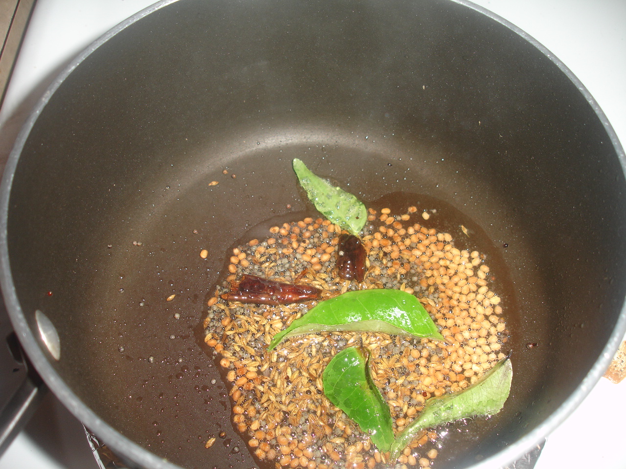 VineelaSiva: Potals Fry(Parval fry curry)