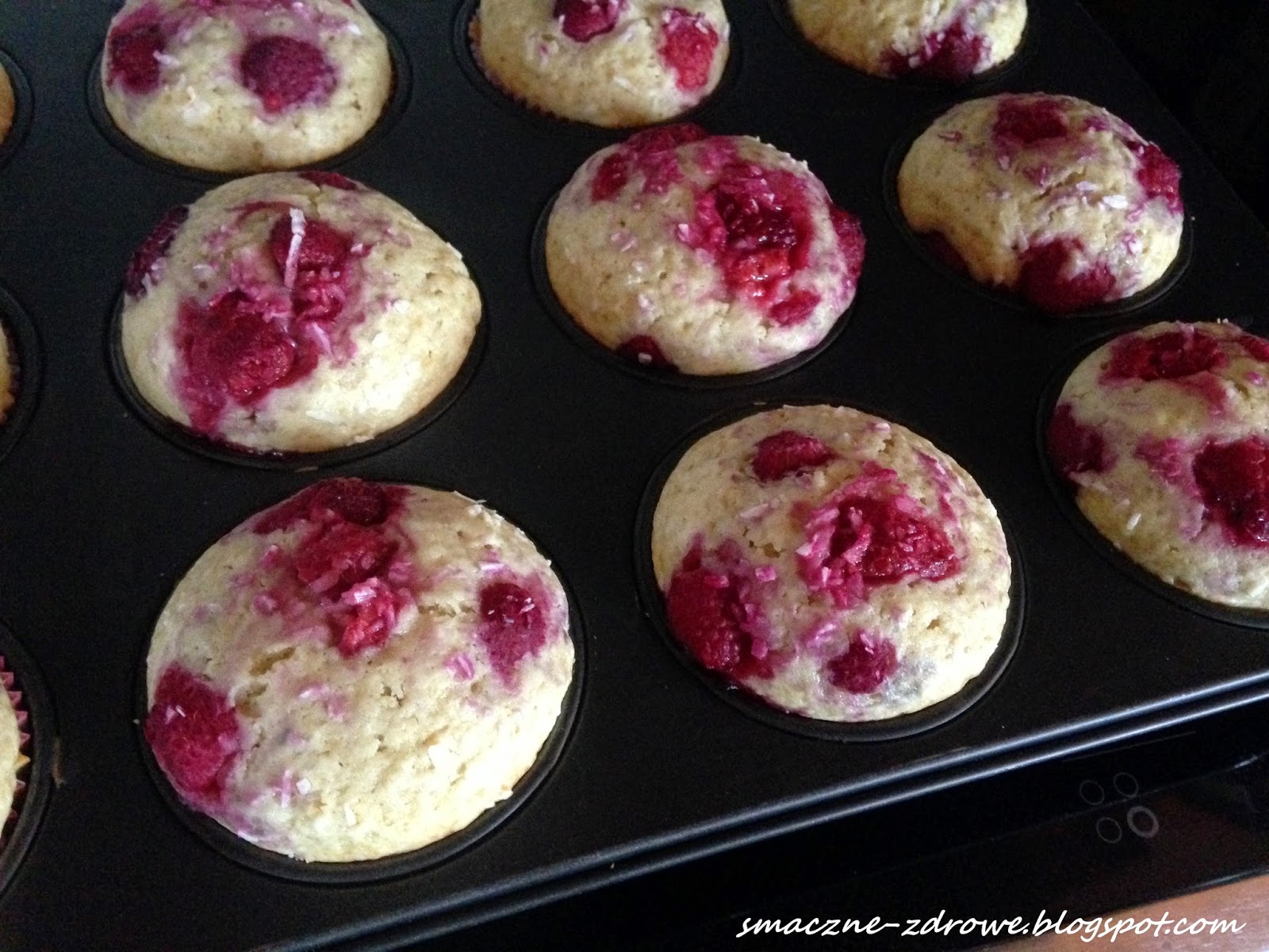 Smaczne-zdrowe: NAJLEPSZE MUFFINKI - KOKOSOWE Z MALINAMI, NA MĄCE ...