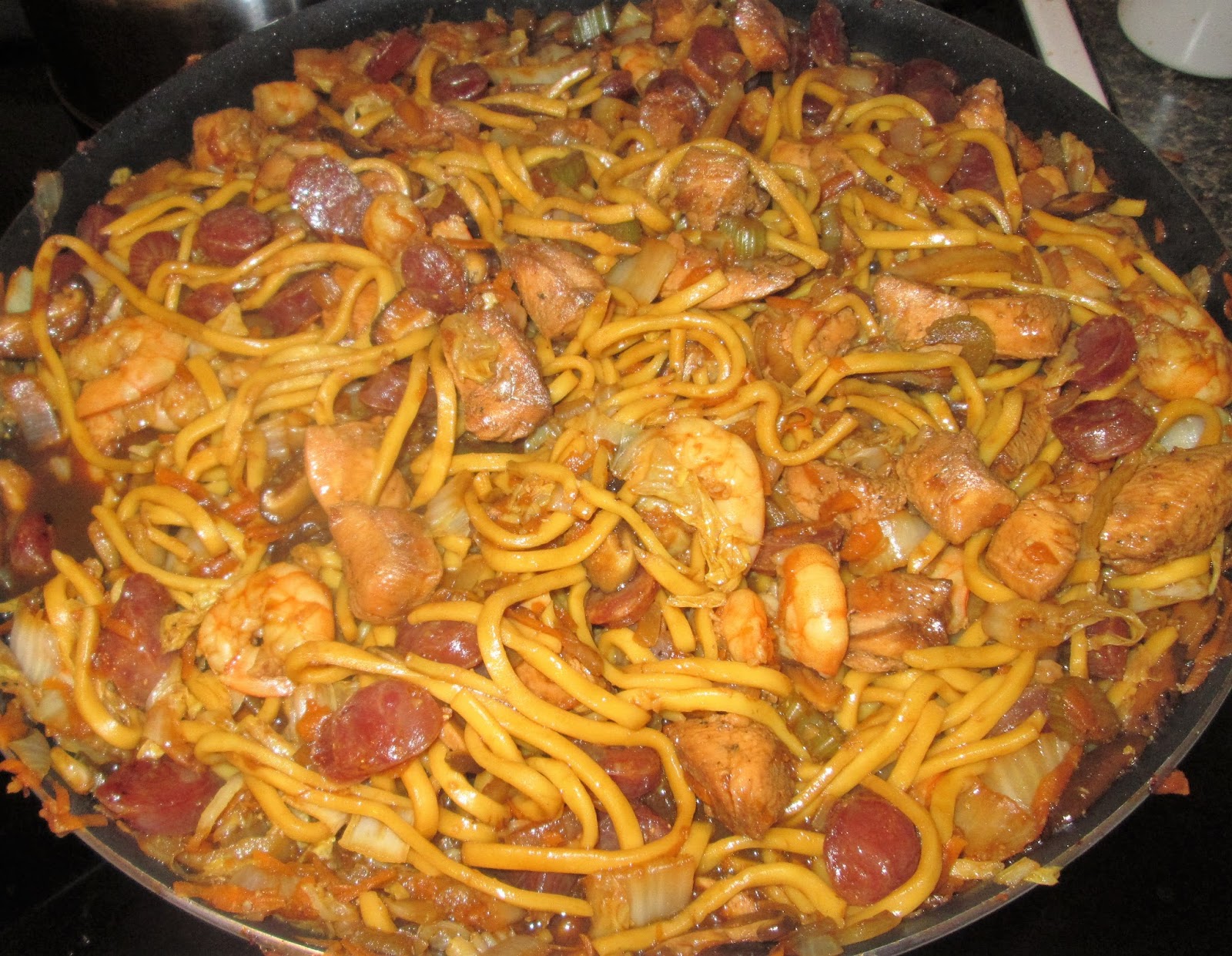 Christine's Cooking: Pancit Shanghai