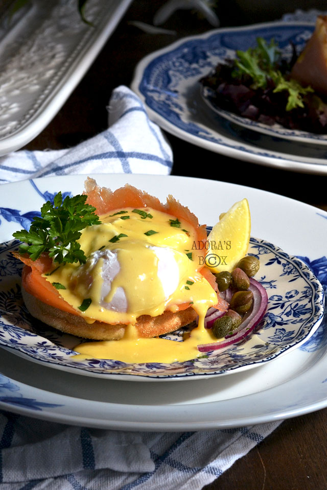 Adora's Box: EGGS BENEDICT