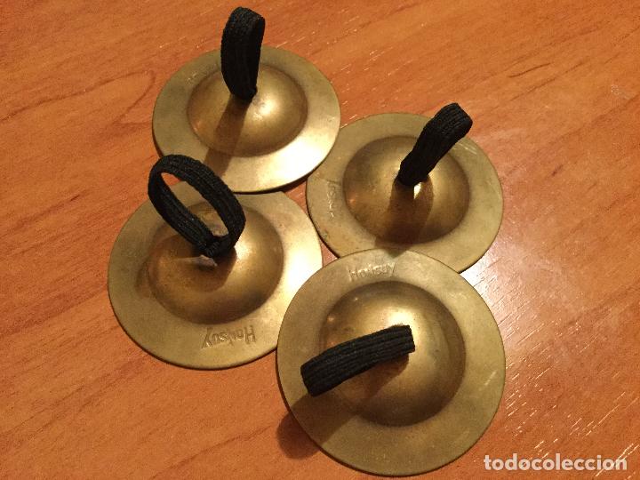 Juguemos con la Música: Las castañuelas, el instrumento desconocido.