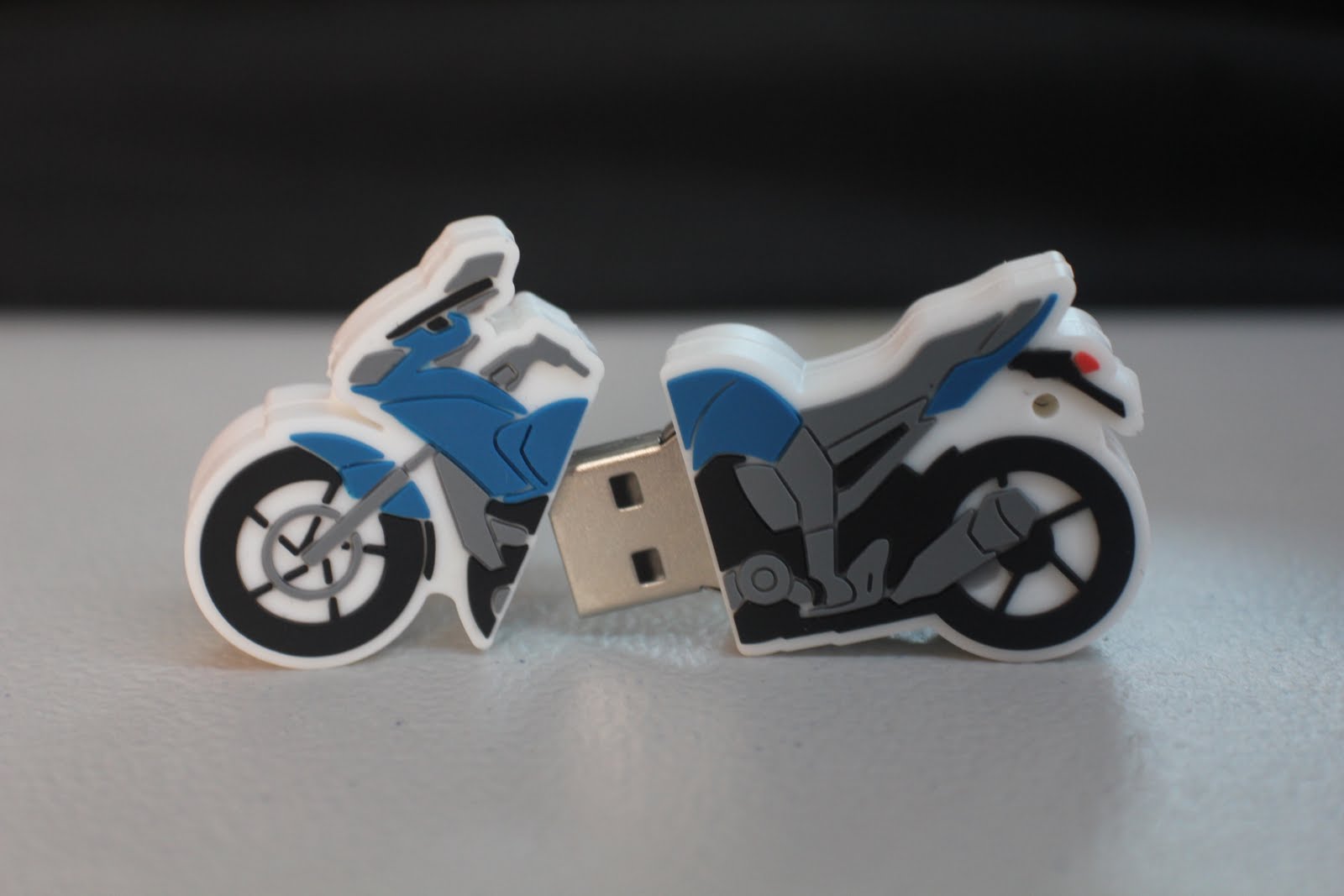 Thumbology Enterprise: Cartoon Thumb Drives