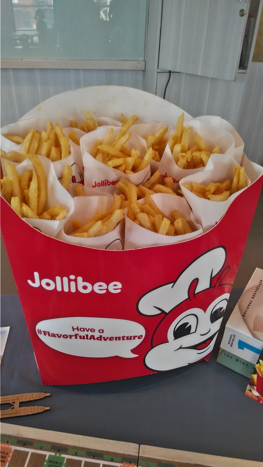 A Flavorful Adventure: Jollibee Crispy Flavor Fries: Garlic and Cheese ...