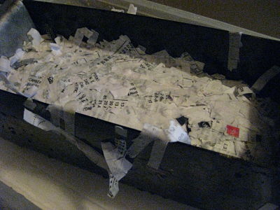 CraftyRie: Paper bricks