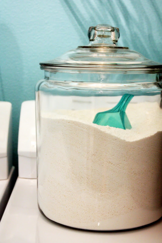 Sweet Something Designs: Laundry Room Reveal